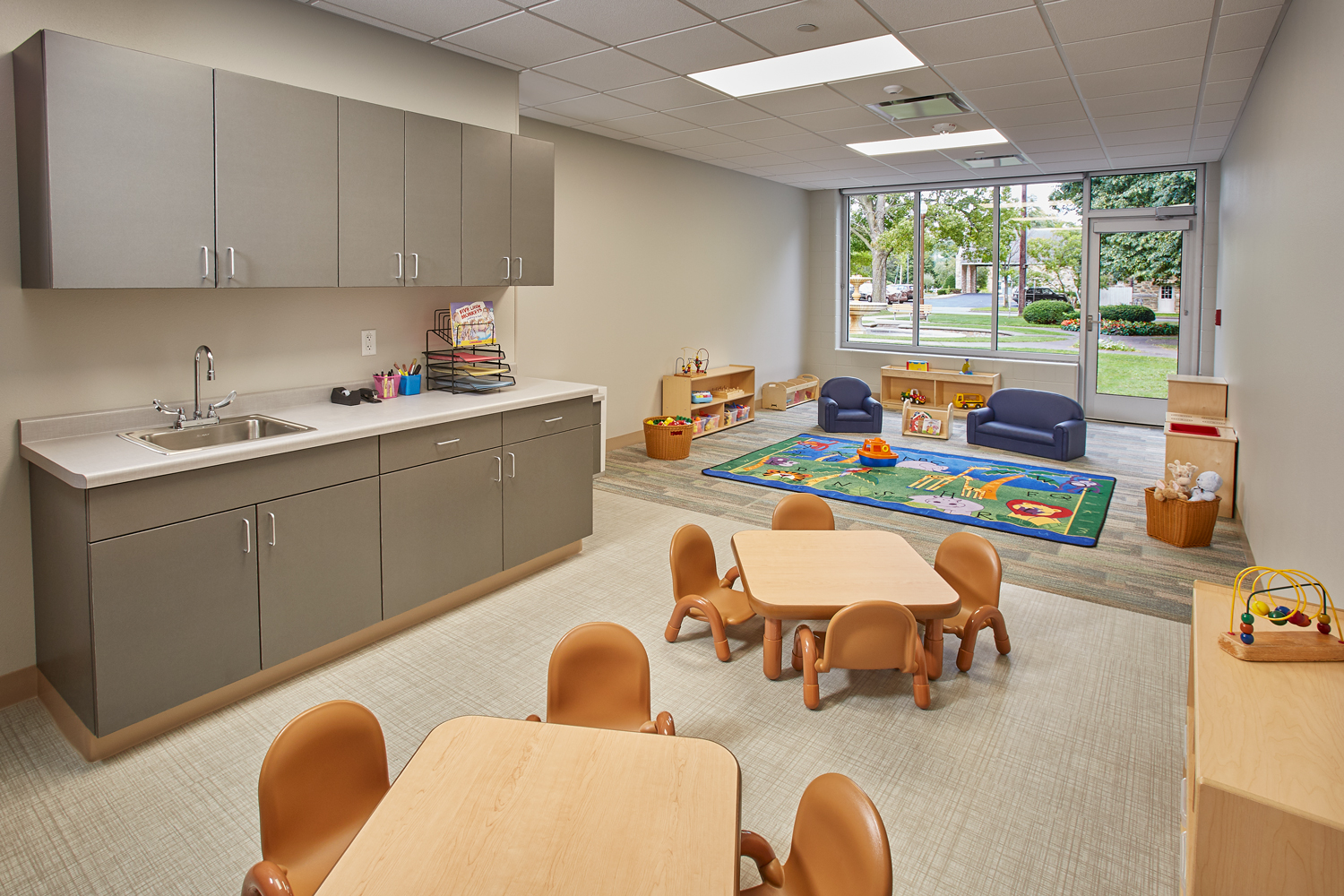 The Woodson YMCA B.A. & Esther Greenheck Foundation Child Care Center ...